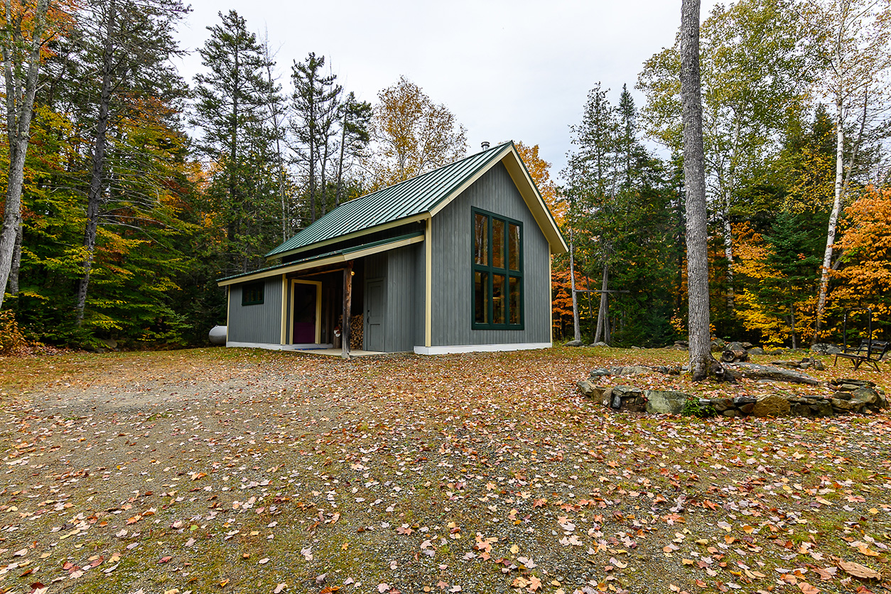 1021 Johnson Circle - Mountainside Real Estate