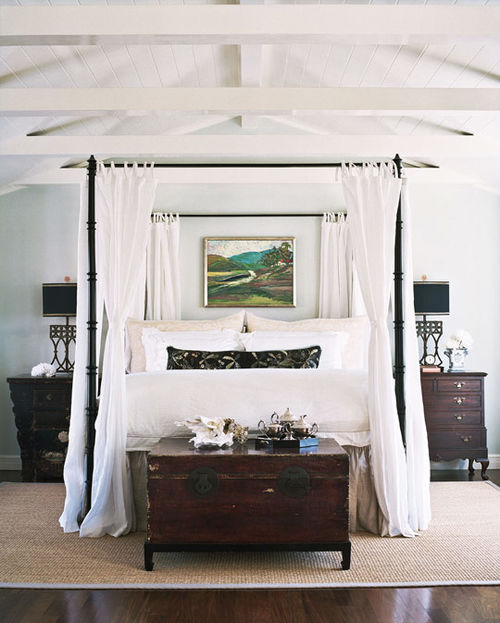 2019 Home Trend to Watch: Four-Poster Beds | The Cameron Team